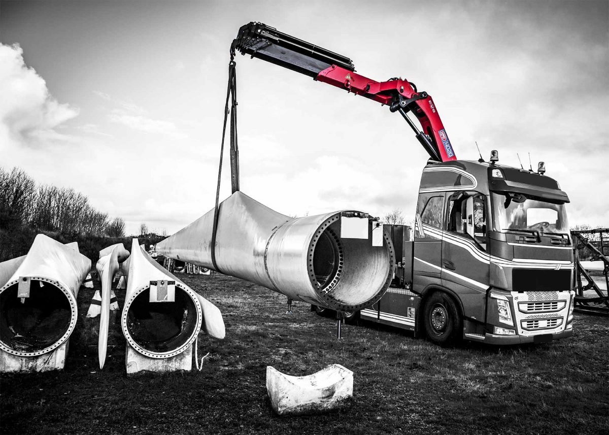 What is Electronic Vehicle Stability for Heavy Vehicles? - HMF Loading ...